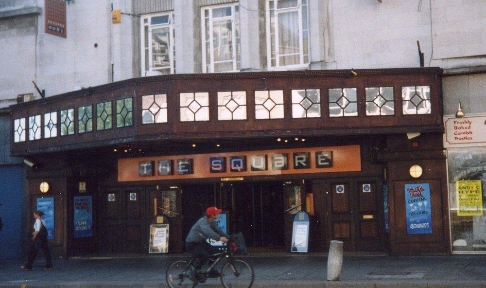 Square Balloon · Southampton | Booked.it