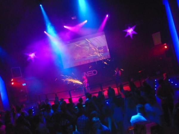 Club Neo · Yeovil | Booked.it