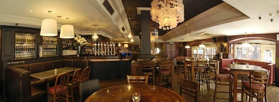 The Warwick · Soho | Booked.it