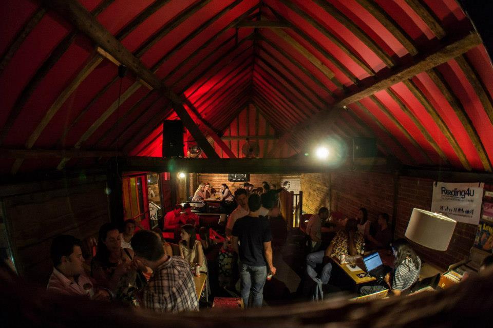 Milk · Reading | Booked.it