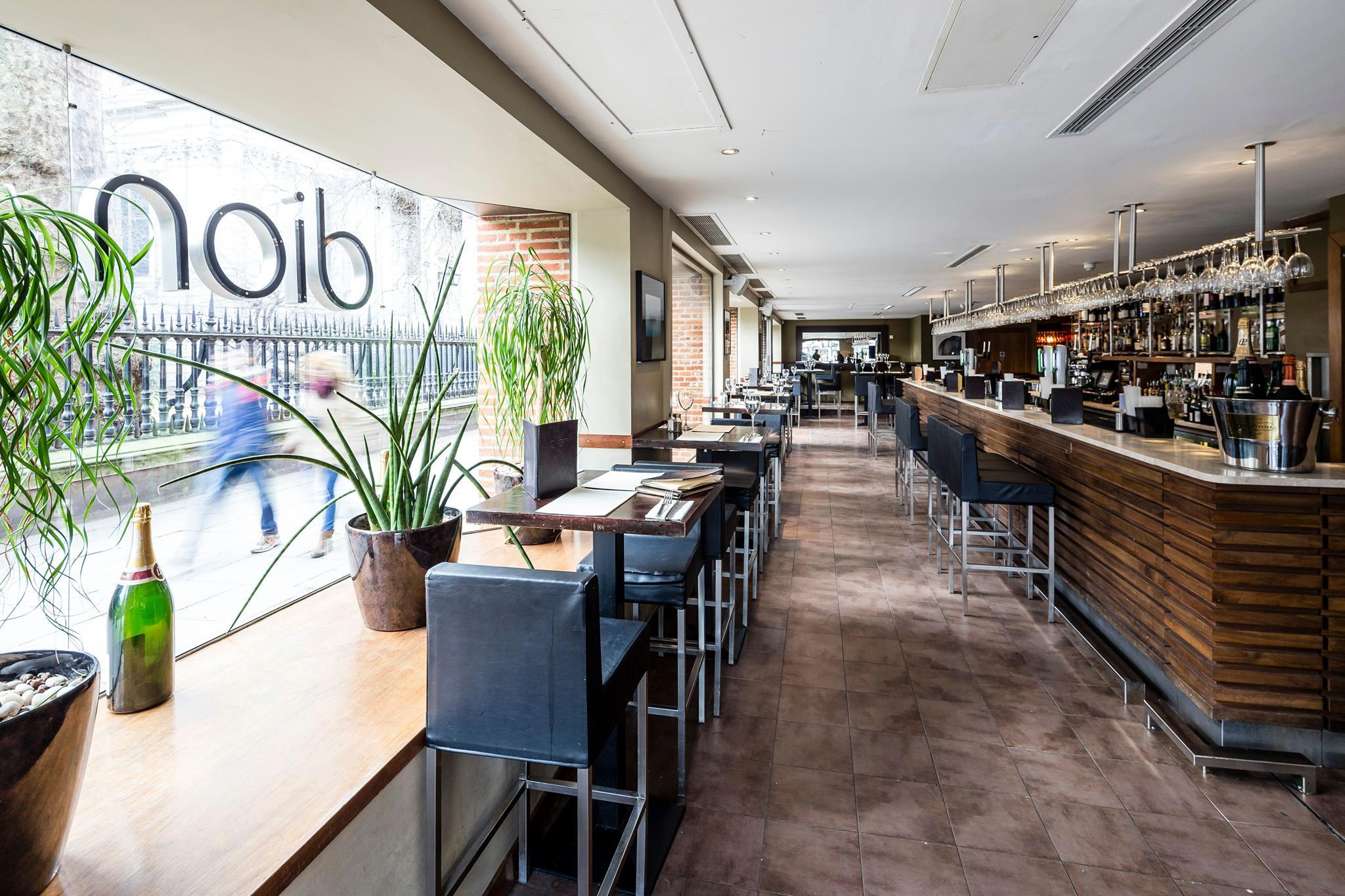 Dion · St Pauls | Booked.it