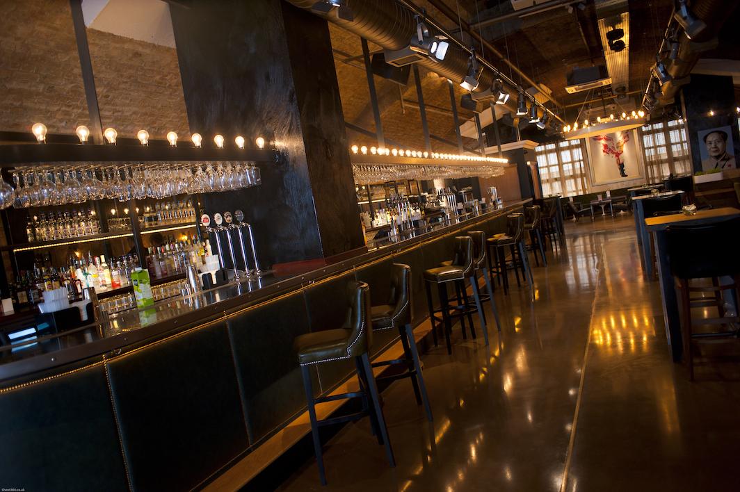 Revolution America Square · City of London | Booked.it