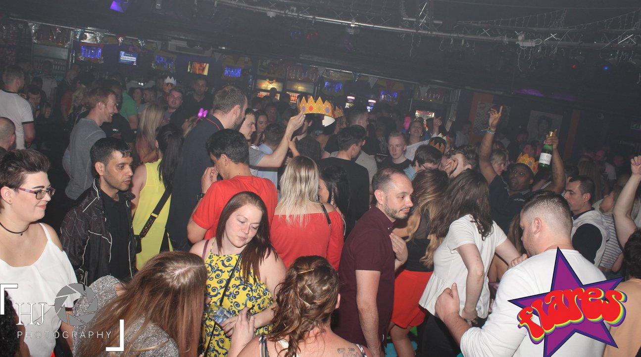 Flares Reflex · Bradford | Booked.it