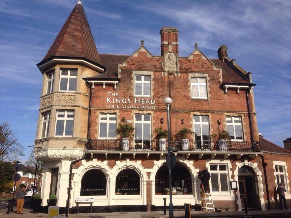 The Kings Head · London | Booked.it